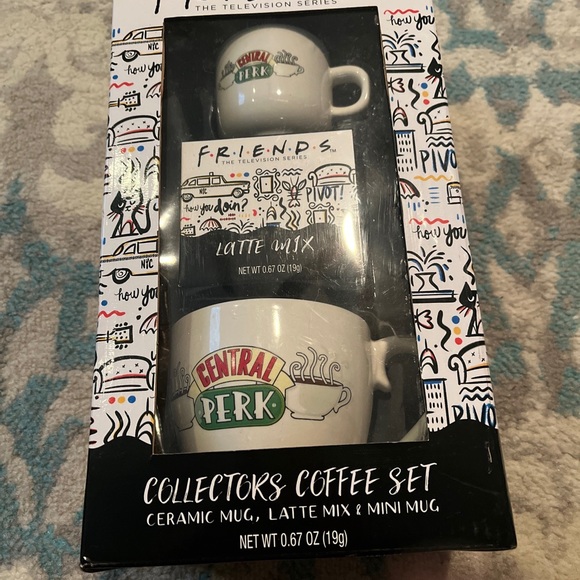 Accents | Friends Collectors Coffee Set Ceramic Mug Minimug Latte Mix ...